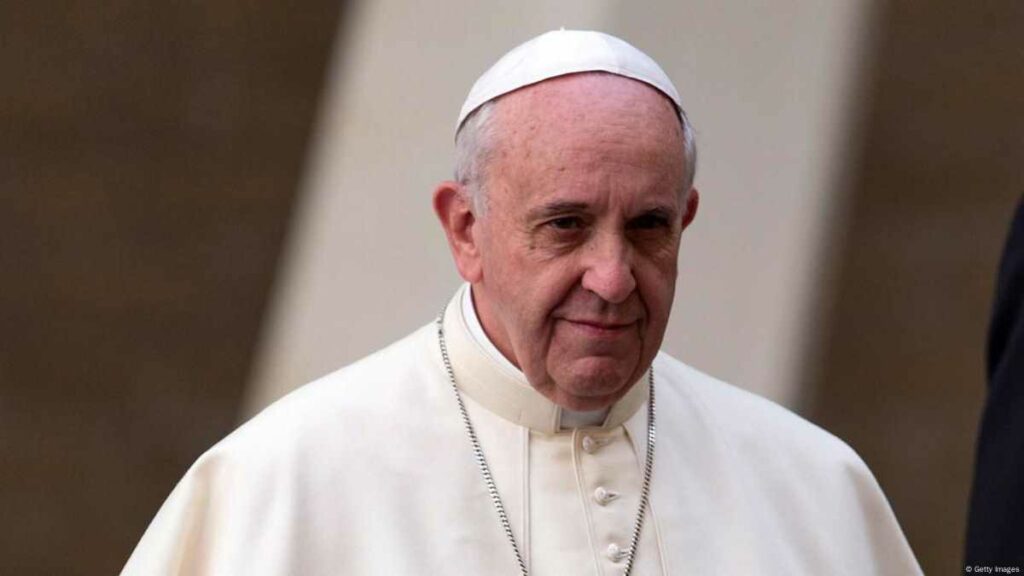 Qué es la neumonía bilateral que padece el papa Francisco - Mediatiko