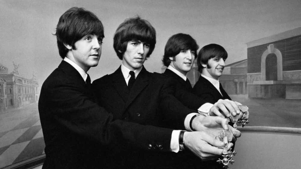 Los cuatro integrantes de Los Beatles tendrán su biopic en 2028 - Mediatiko