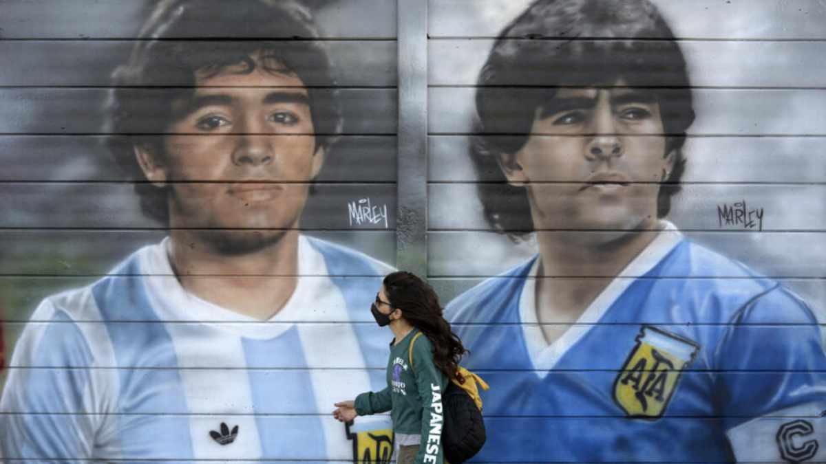 Suspenden juicio sobre muerte de Maradona por cuestionamientos a una jueza - Mediatiko