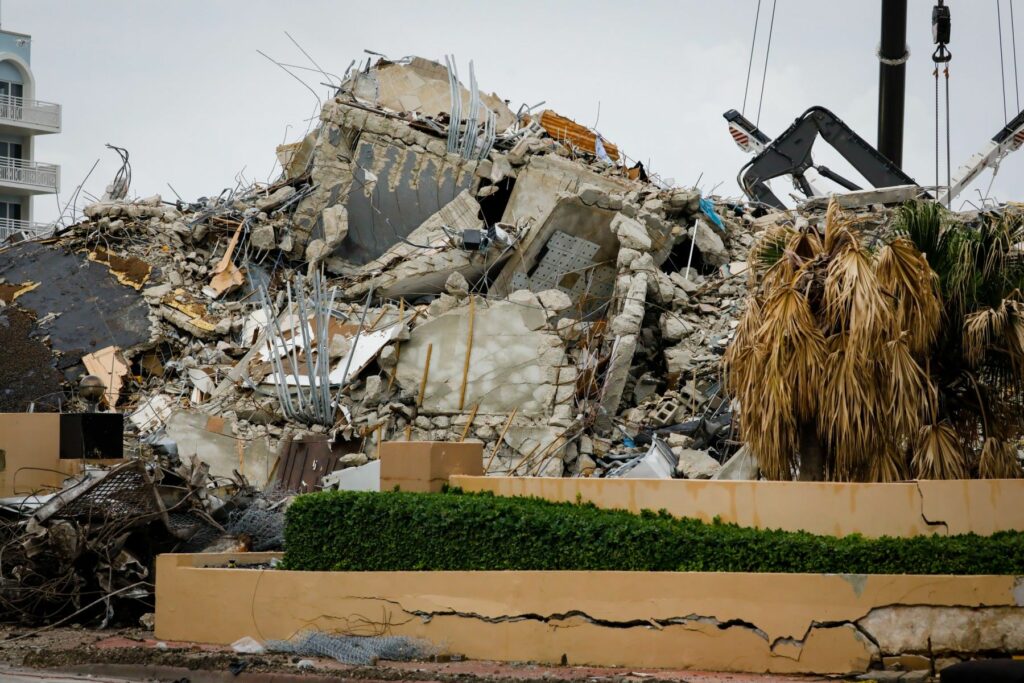 Reporte sobre torre de Miami revela fallas visibles antes del colapso ...