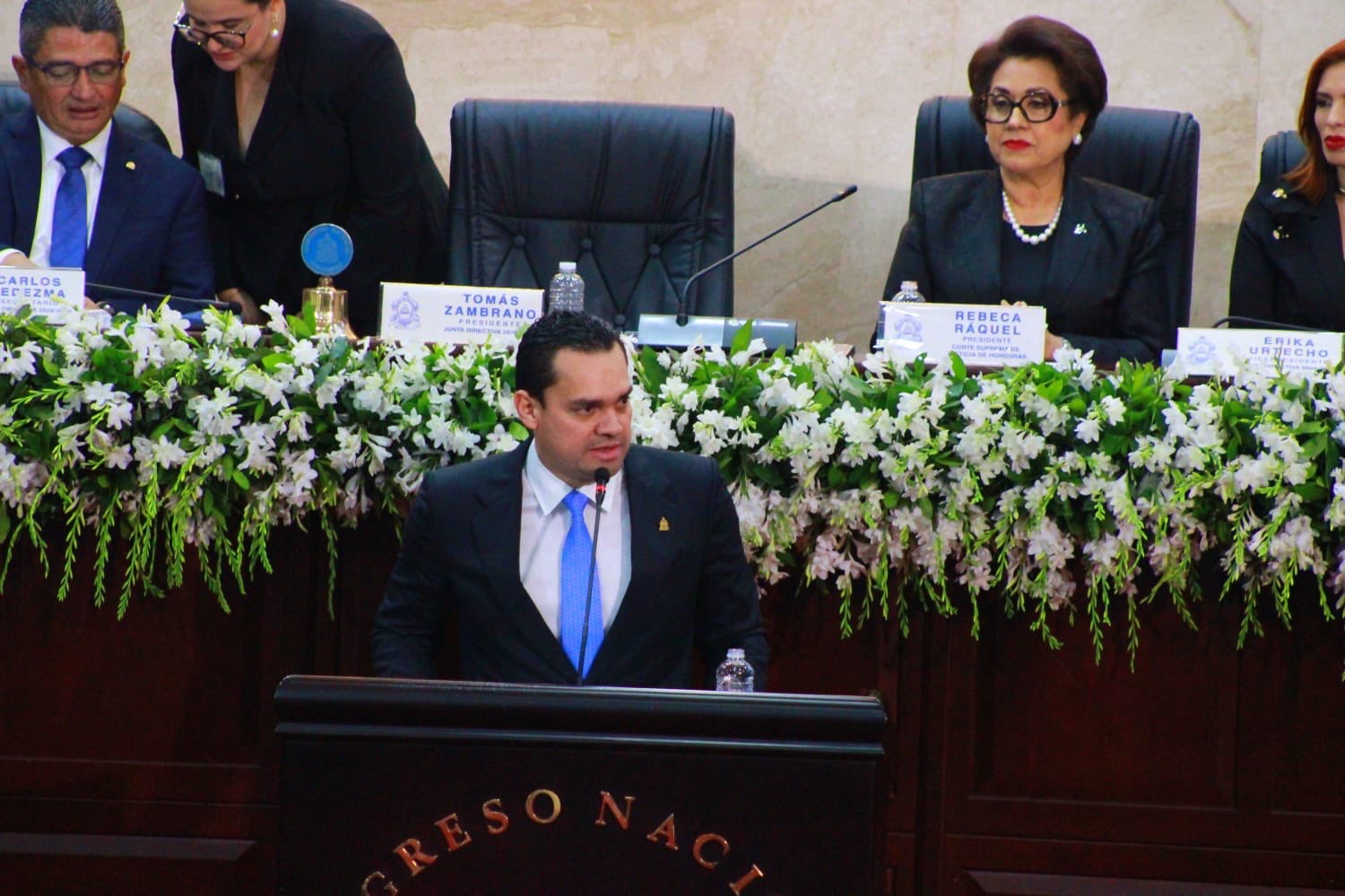 Honduras promete blindar la extradición con EE.UU. y mejorar educación ...