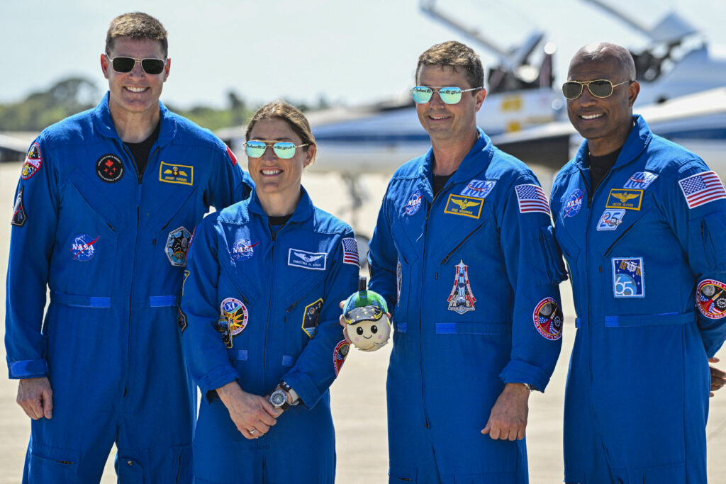 NASA comienza cuenta regresiva para lanzamiento lunar en más de medio ...