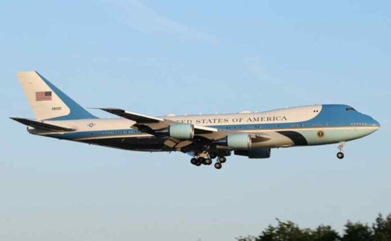Trump jubila el Air Force One y lo reemplaza por el polémico avión ...